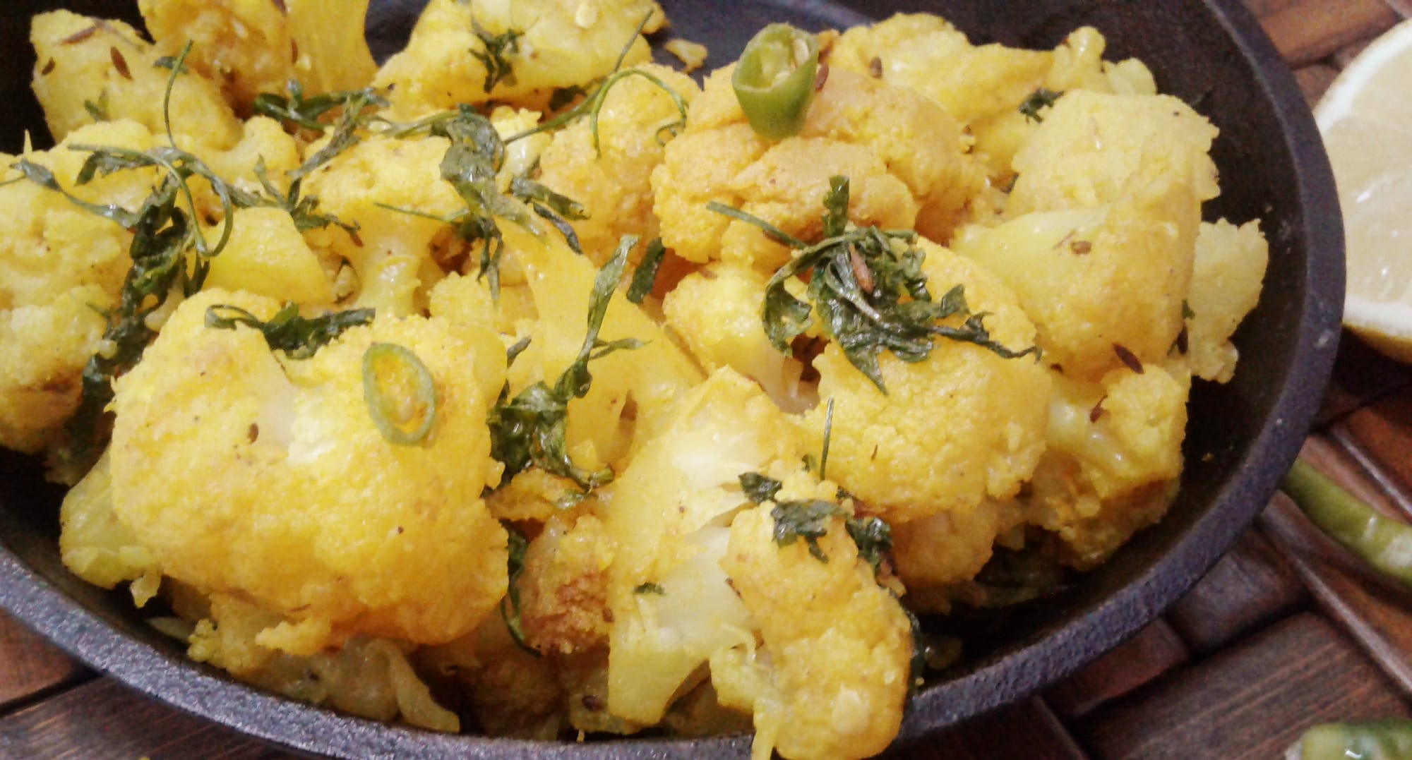 EASY CAULIFLOWER STIR FRY – Simple Delishables