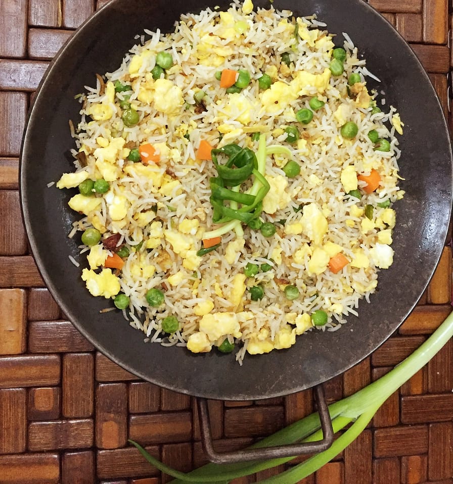 CHINESE RESTAURANT- STYLE EGG FRIED RICE – Simple Delishables