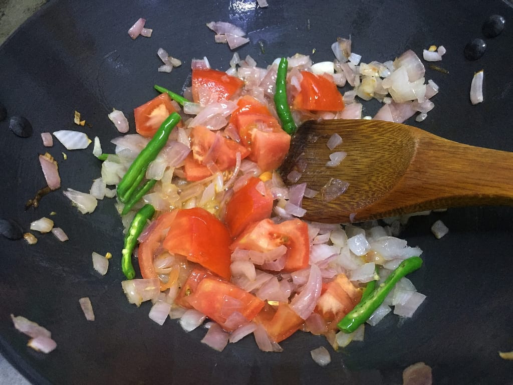 Ground Mutton with Potatoes and Green Peas – Simple Delishables